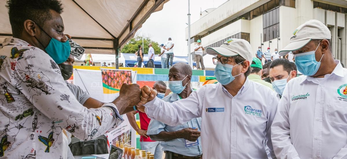 Productores chocoanos lograron expectativas de ventas por más de $7.500 ...